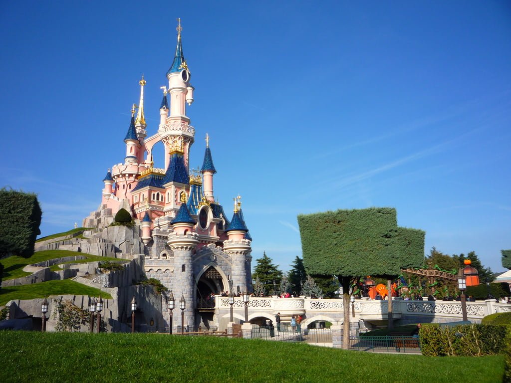 Disneyland Paris : moins de visiteurs et déficit record