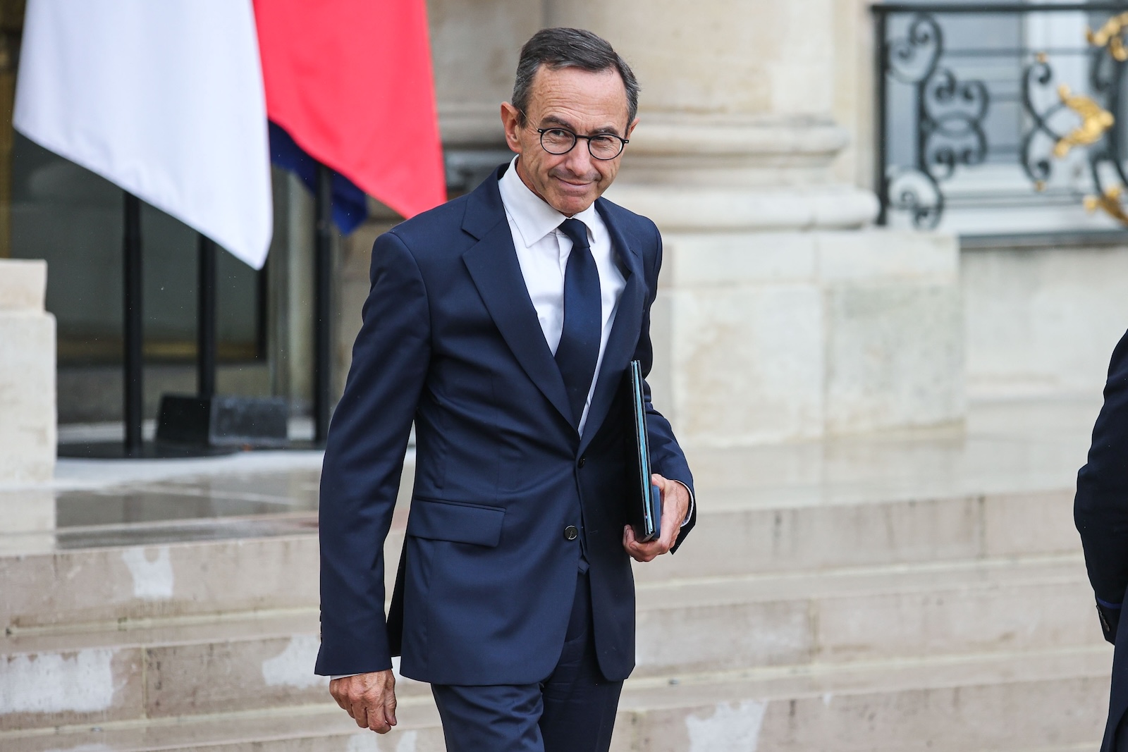 Aide médicale d'Etat (AME) : Retailleau promet des changements