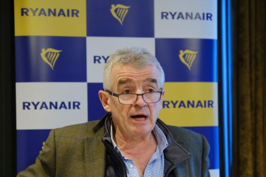 Taxe sur les billets d'avion : Ryanair menace de réduire les vols