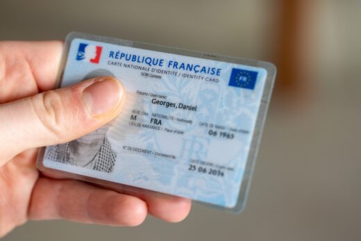Carte d’identité : échangez gratuitement l’ancien modèle pour le nouveau format